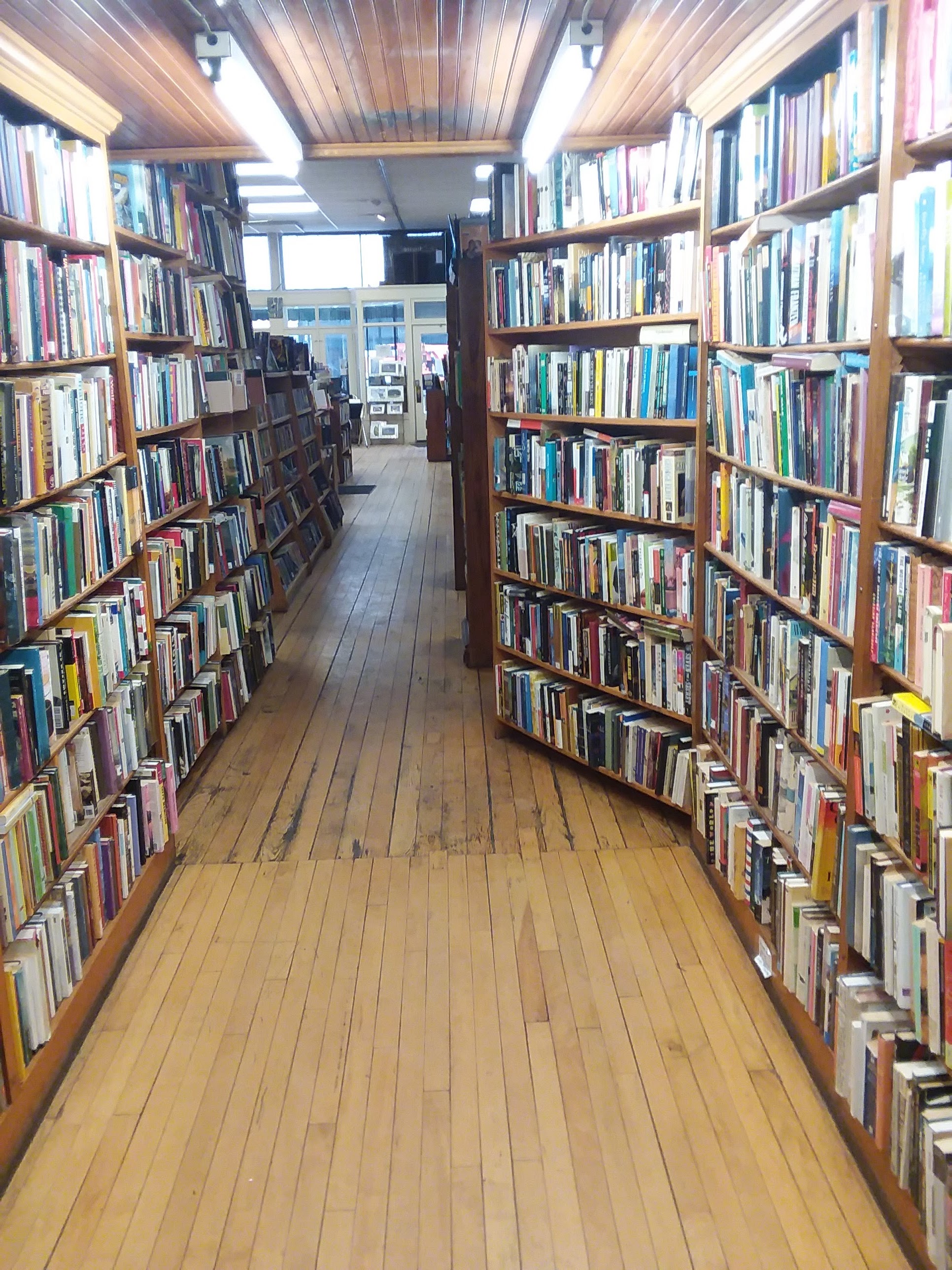 Angie Gustafson – creative communicator and coder